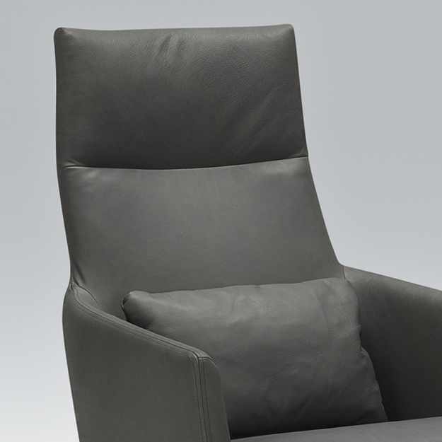 Sits Siri Leather Armchair